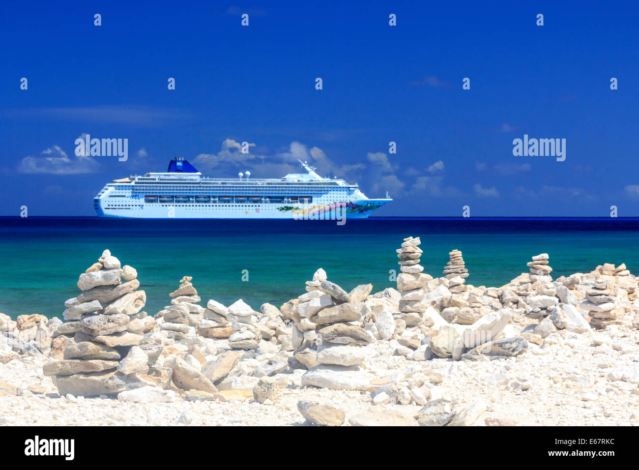 Norwegian sky bahamas hi-res stock photography and images - Alamy
