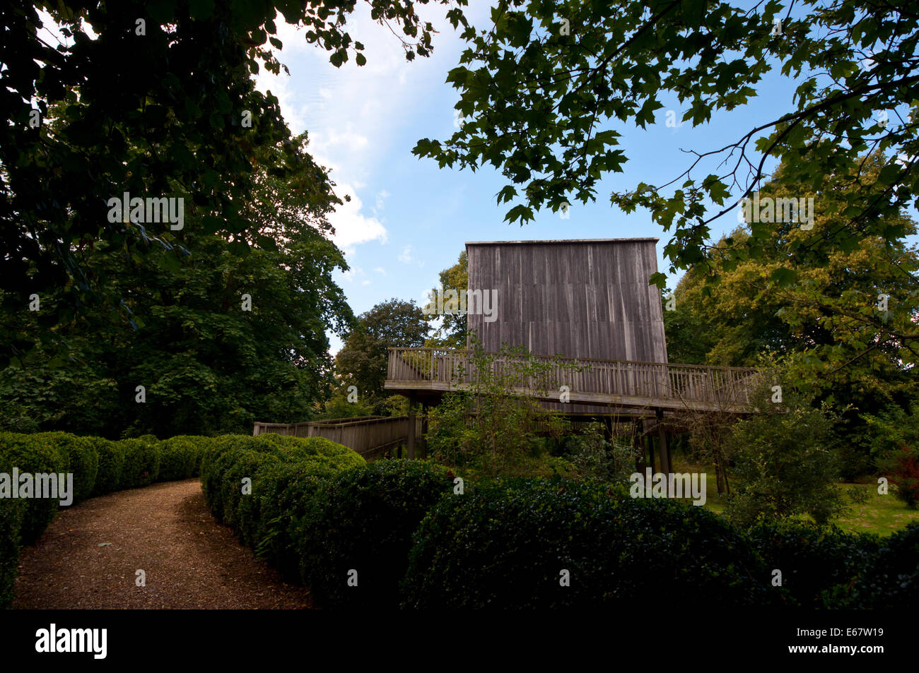 James turrell skyspace hi-res stock photography and images - Alamy