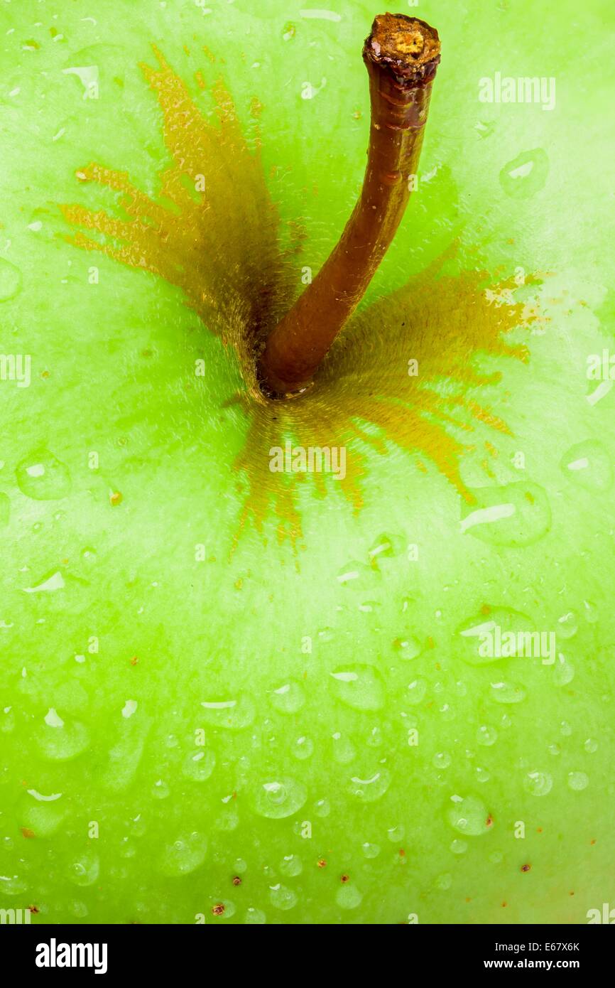 Apple close hi-res stock photography and images - Alamy