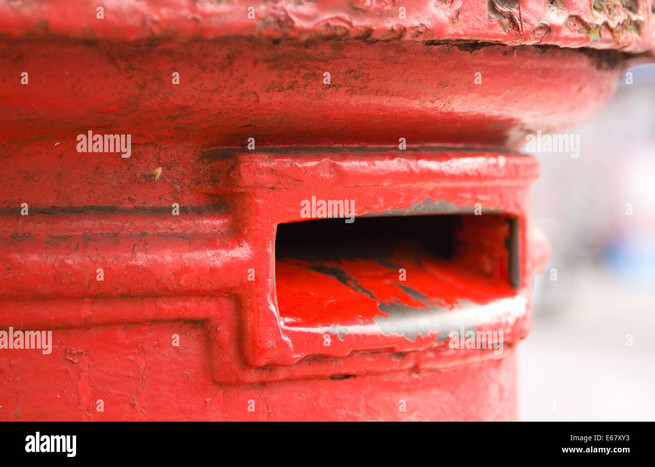 Iconic red letter box Stock Photo - Alamy