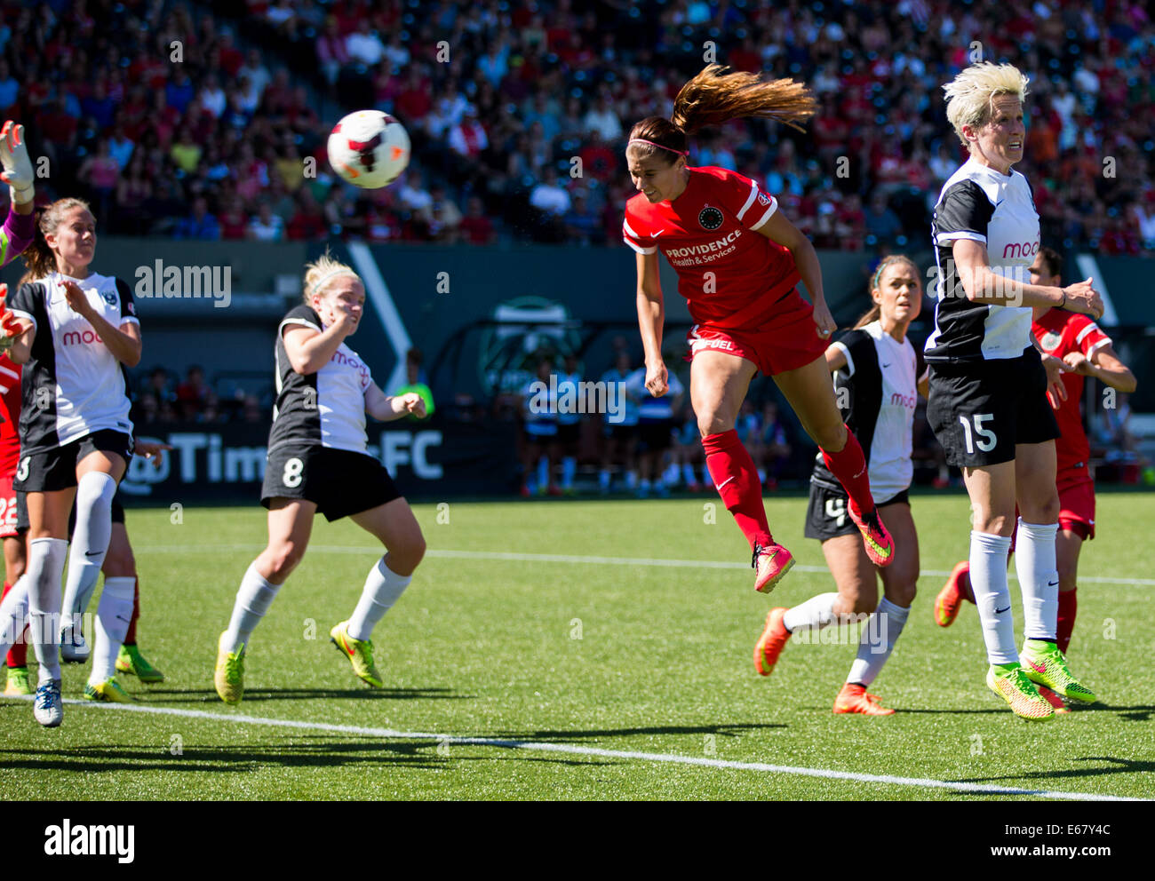 Portland, Oregon, USA. 17th Aug, 2014. Portland's ALEX MORGAN (13 ...
