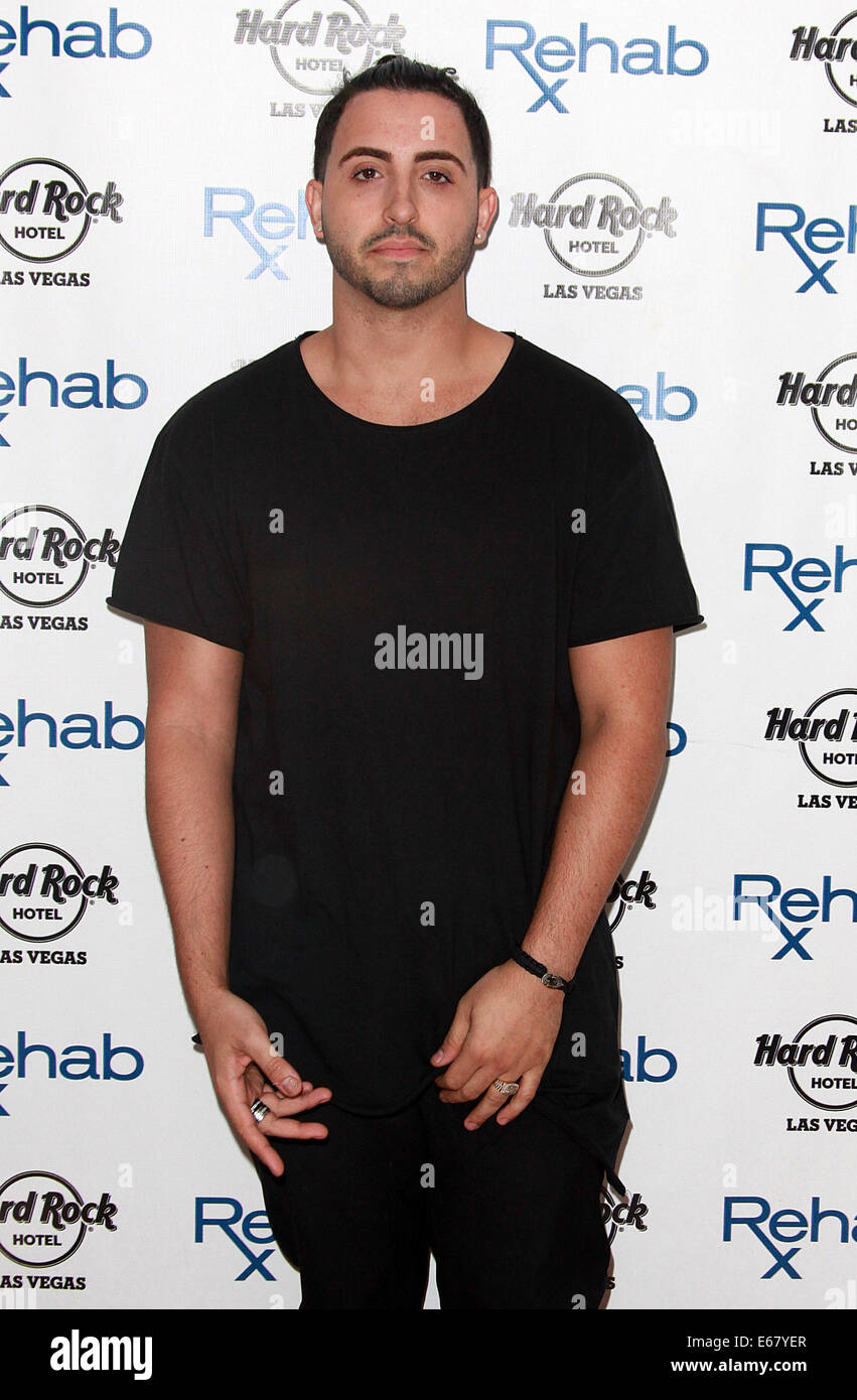 Las Vegas, Nevada, USA. 17th Aug, 2014. R & B singer Colby O'Donis ...