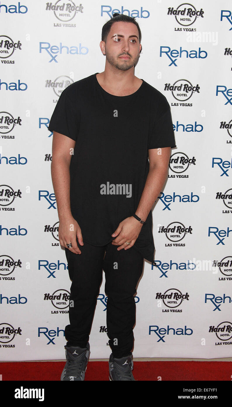 Las Vegas, Nevada, USA. 17th Aug, 2014. R & B singer Colby O'Donis ...