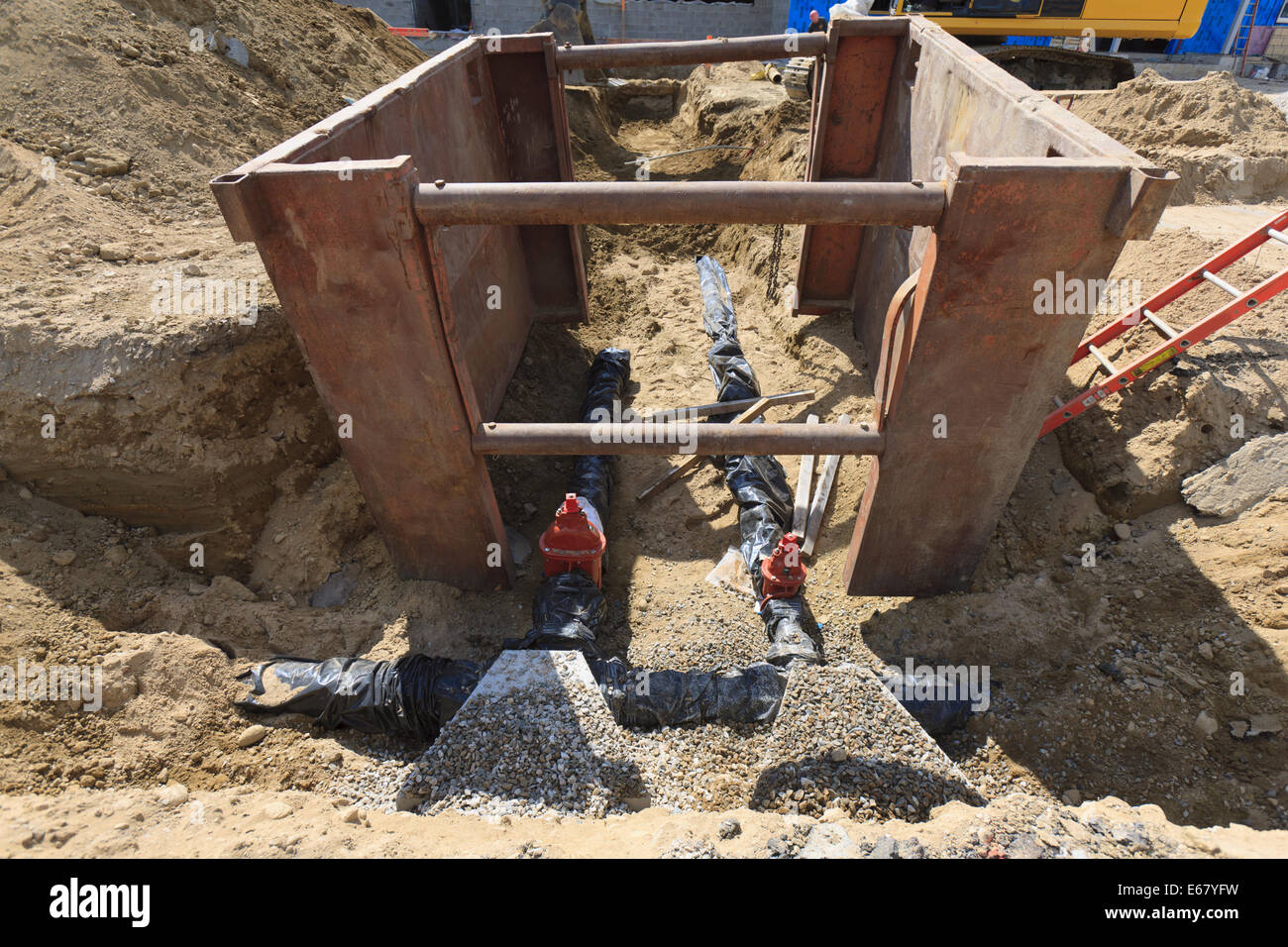 Connection trench hi-res stock photography and images - Alamy