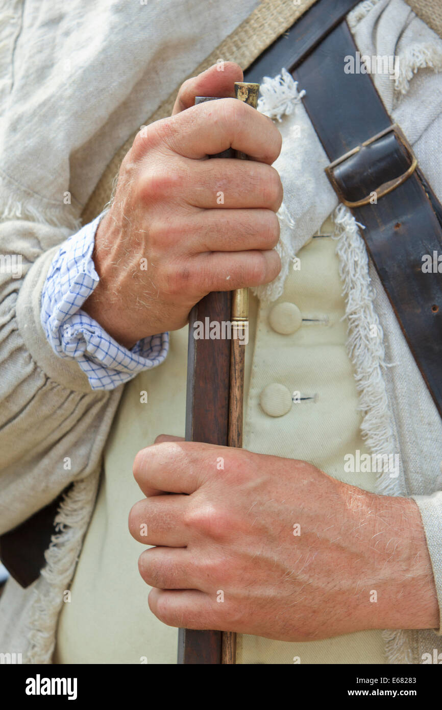 Hand holding gun hi-res stock photography and images - Alamy
