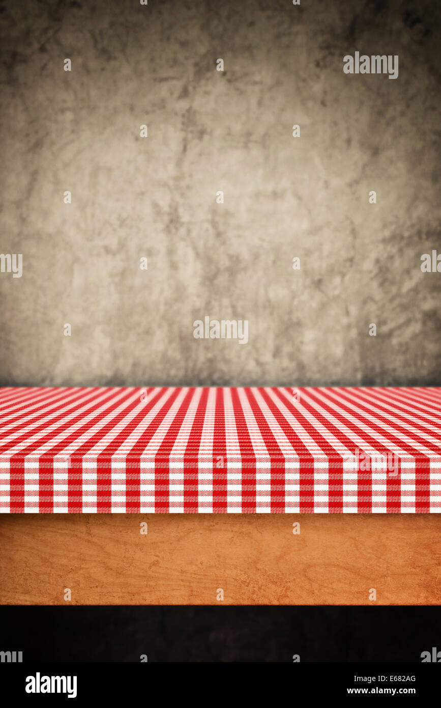 Empty home table white tablecloth hi-res stock photography and images ...