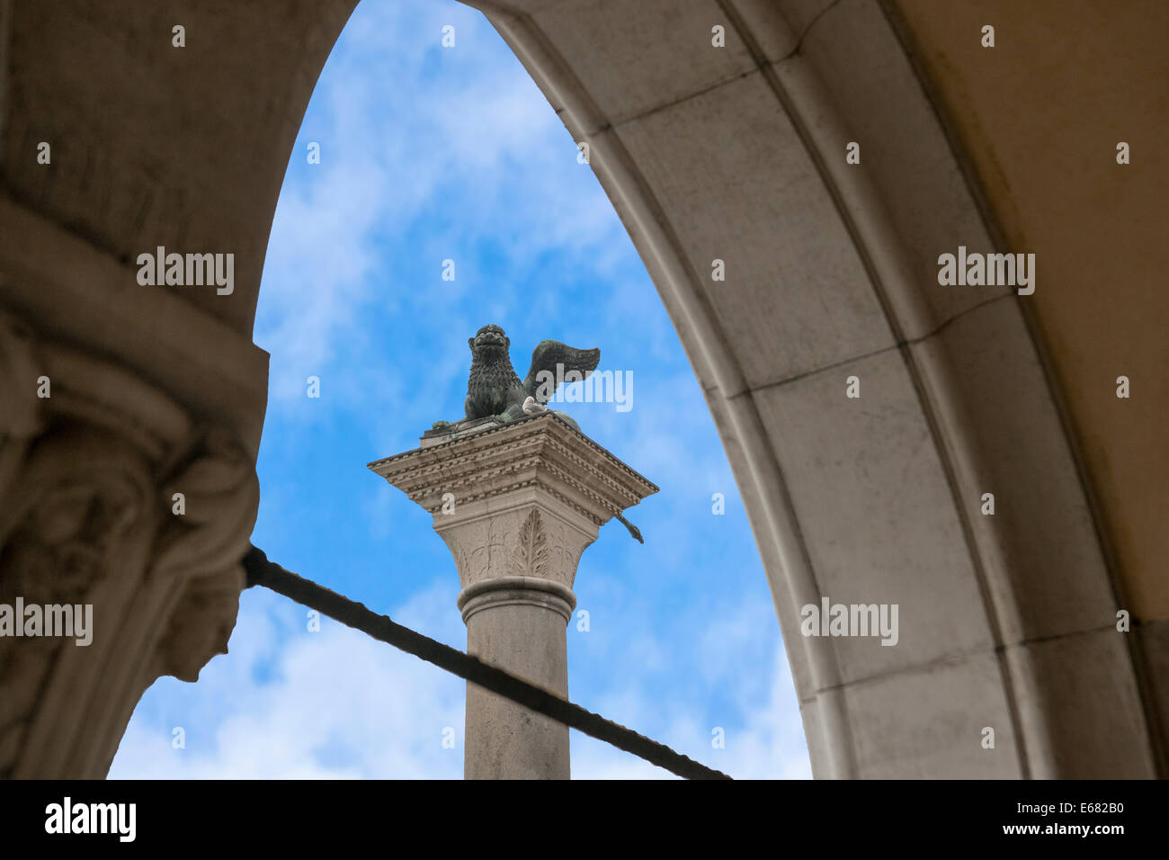 Winged lion of st mark hi-res stock photography and images - Alamy