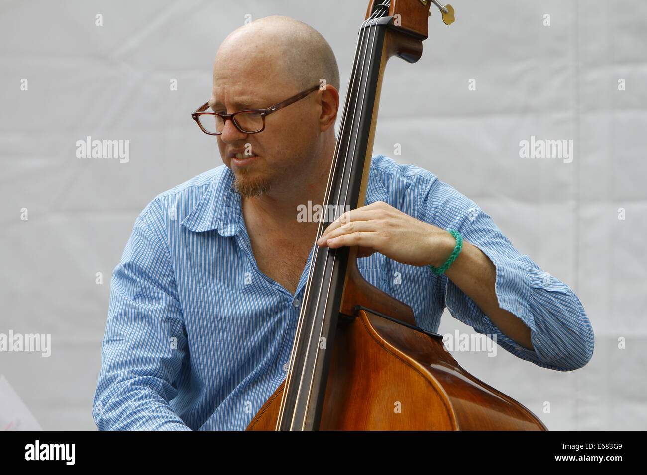 Oliver strauch hi-res stock photography and images - Alamy