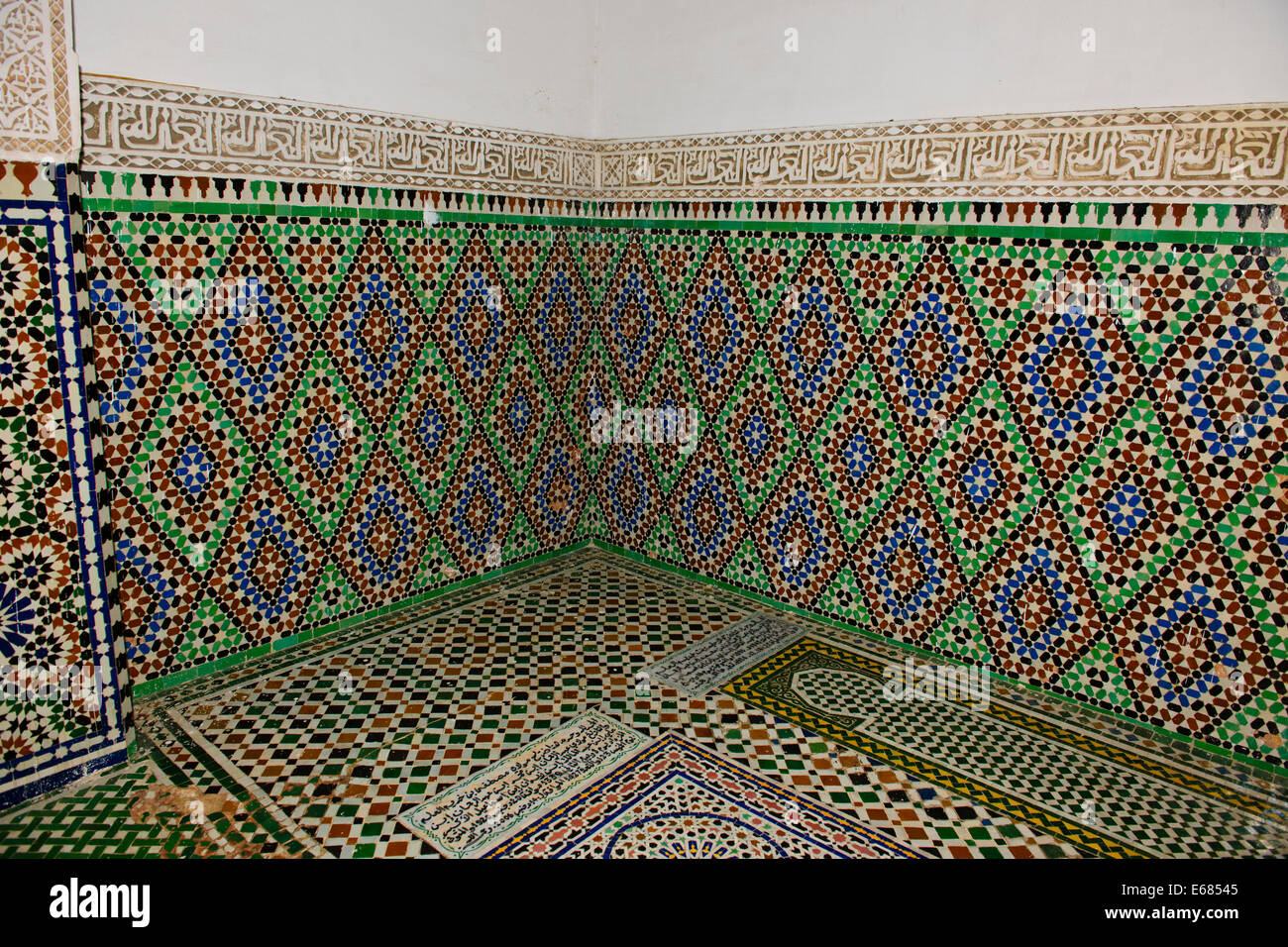 Masoleum of Moulay Ismail,Gates,Intricate Screens, Carvings,Ceilings ...