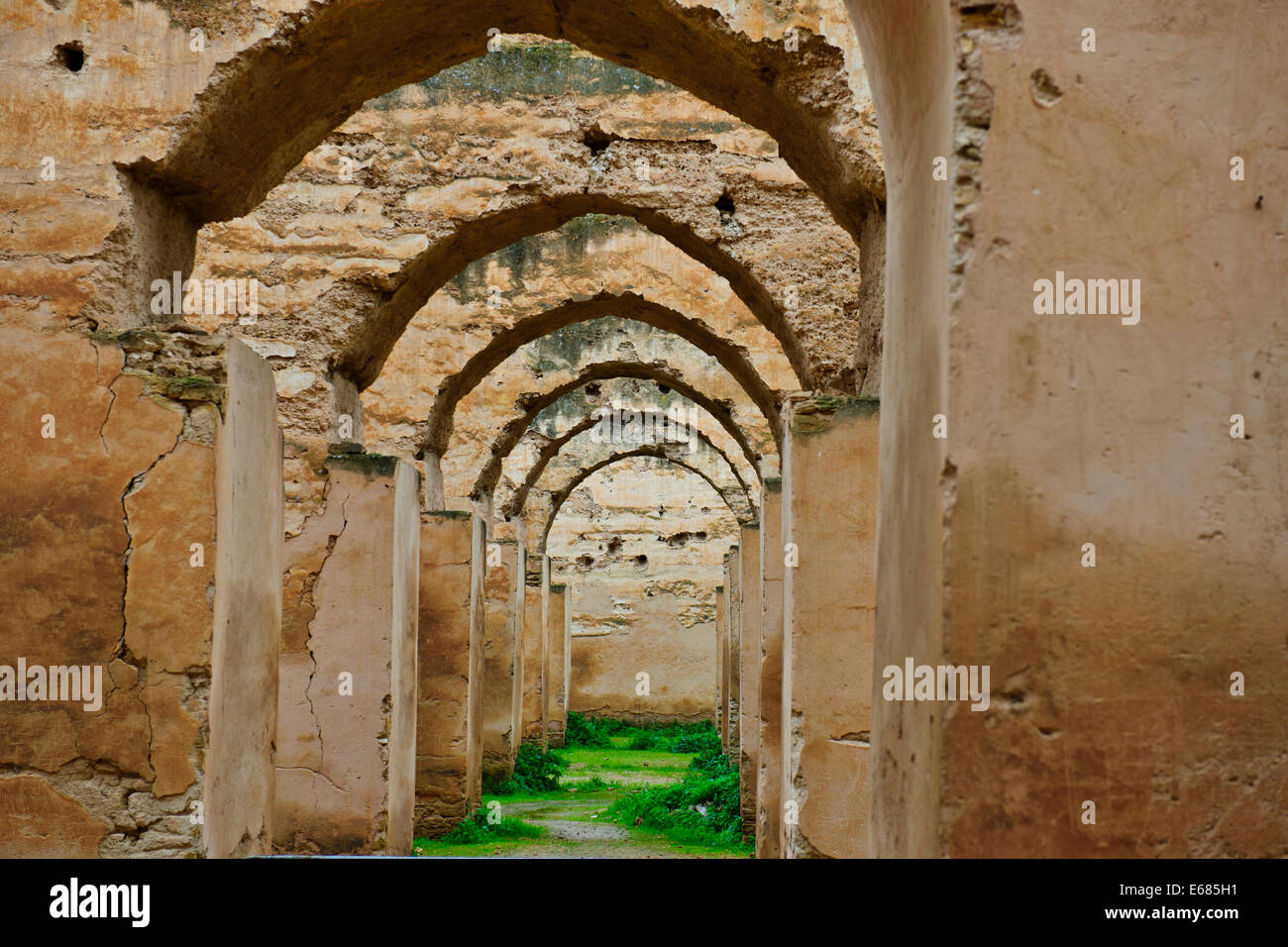 Cylindrical vaults hi-res stock photography and images - Alamy