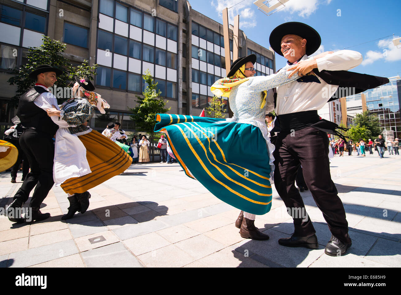 Grupo Folclórico De Faro folk ensemble from Faro, Portugal, performing ...