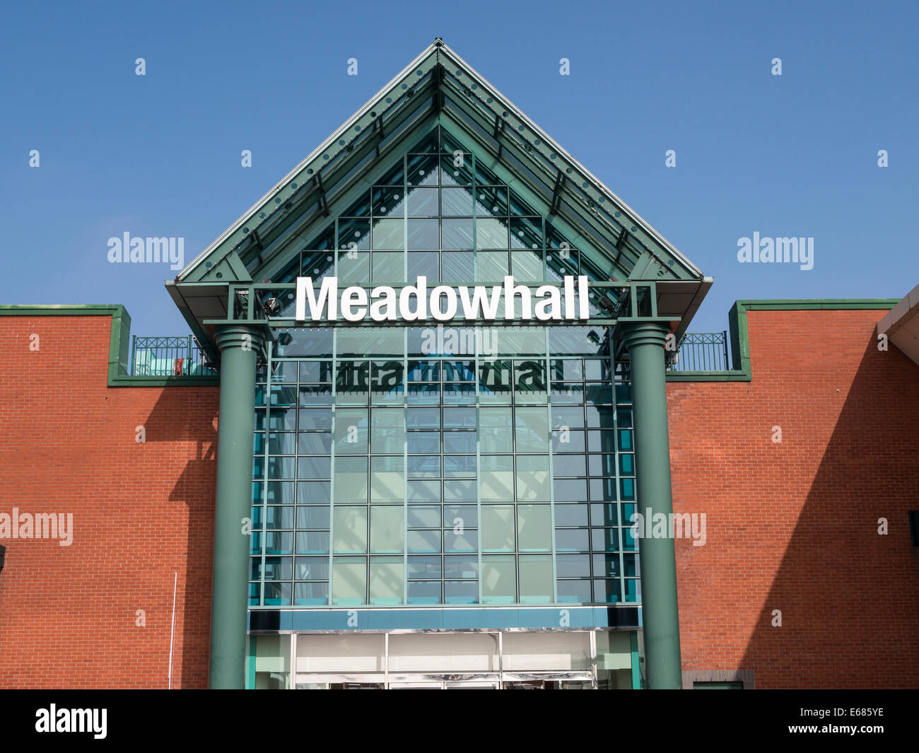 Meadowhall hi-res stock photography and images - Alamy