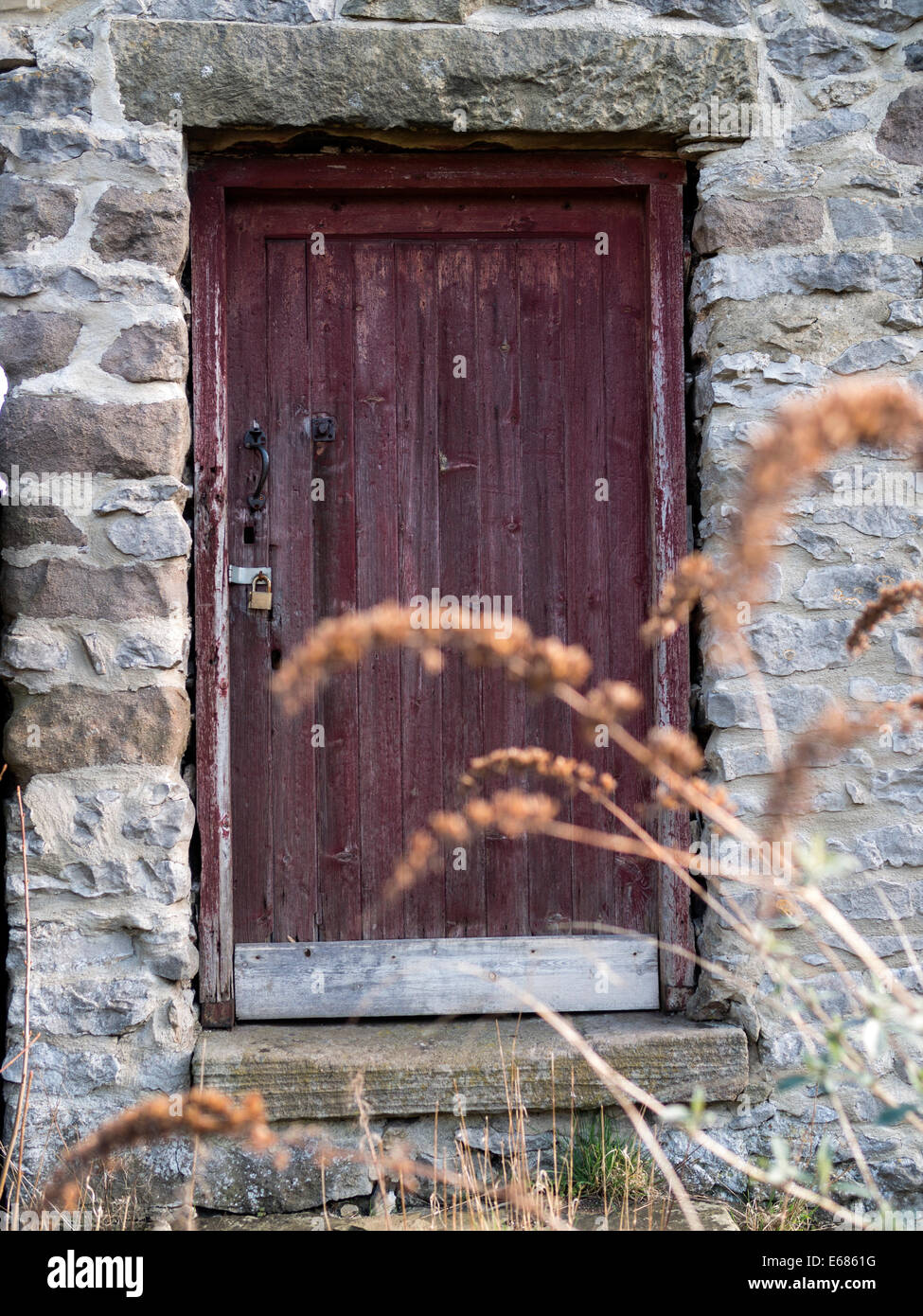 derelict old building door,Derbyshire,UK Stock Photo - Alamy