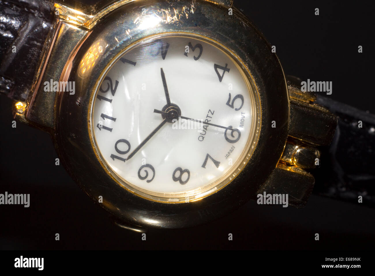 Circular dial hi-res stock photography and images - Alamy