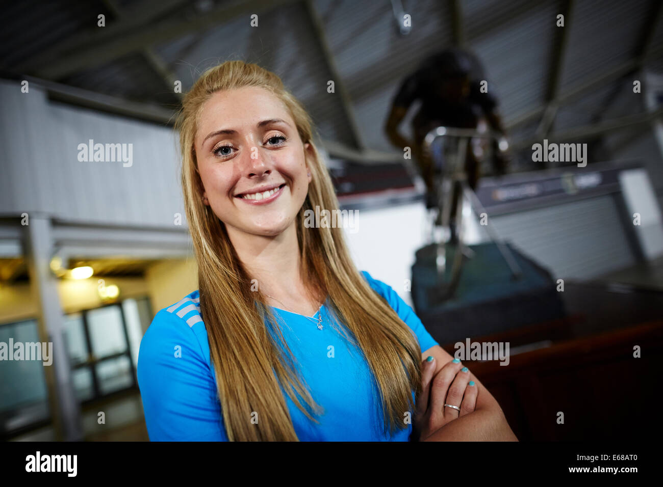 Great britain cyclists laura trott hi-res stock photography and images ...