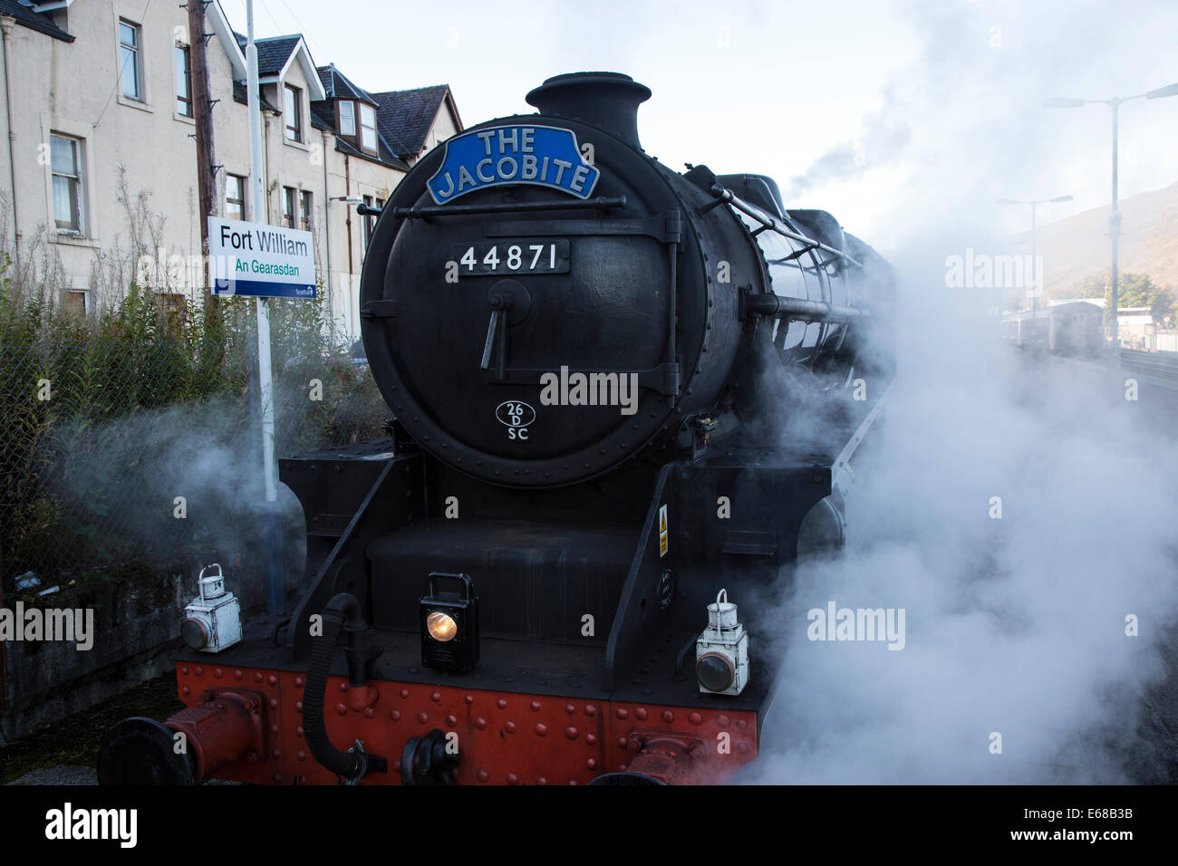 LMS Stanier Class 5 4-6-0 No 44871 The Jacobite in Fort William Station ...