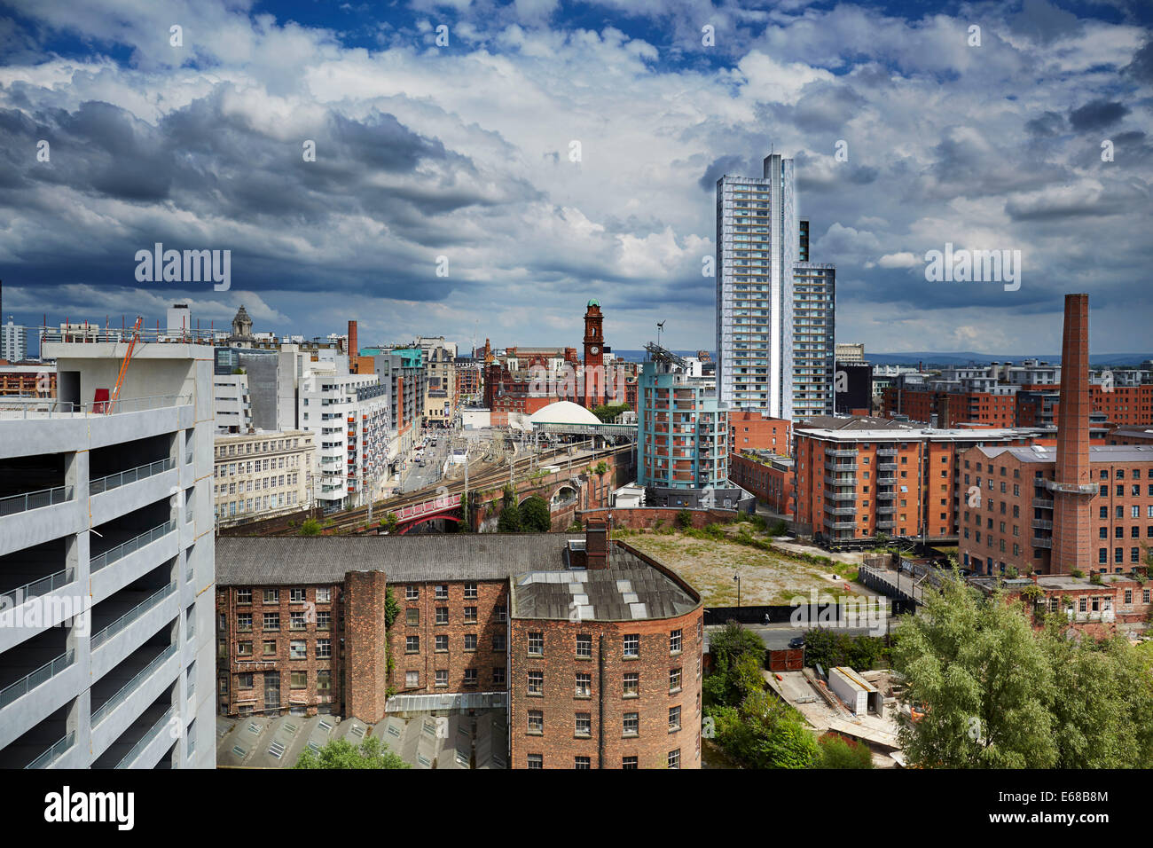 Manchester city center hi-res stock photography and images - Alamy