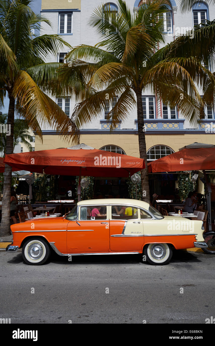 Driving in miami florida hi-res stock photography and images - Alamy