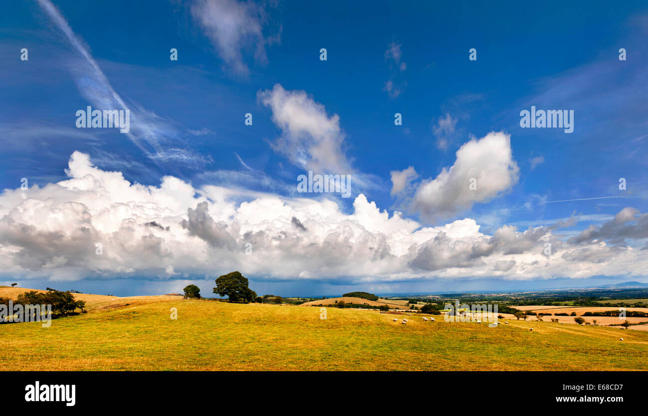 Weather sky clouds rainstorm hi-res stock photography and images - Alamy