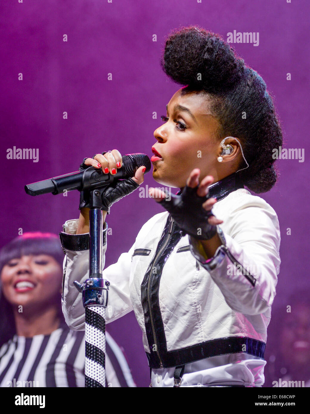 Janelle monáe robinson hi-res stock photography and images - Alamy