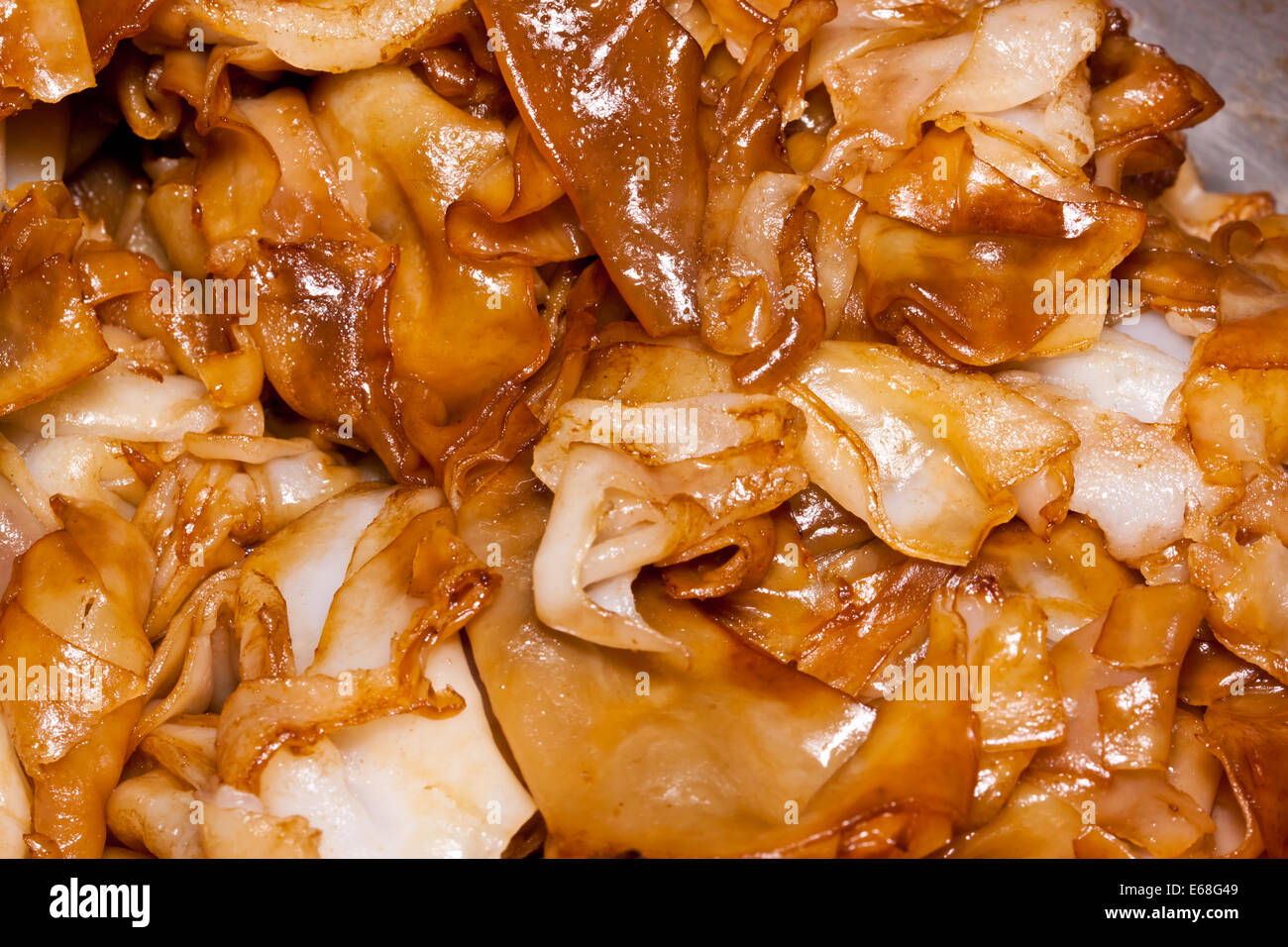 Fat noodle hi-res stock photography and images - Alamy