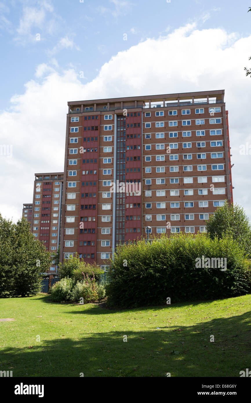 Council Tower blocks near the center of Birmingham between New John ...