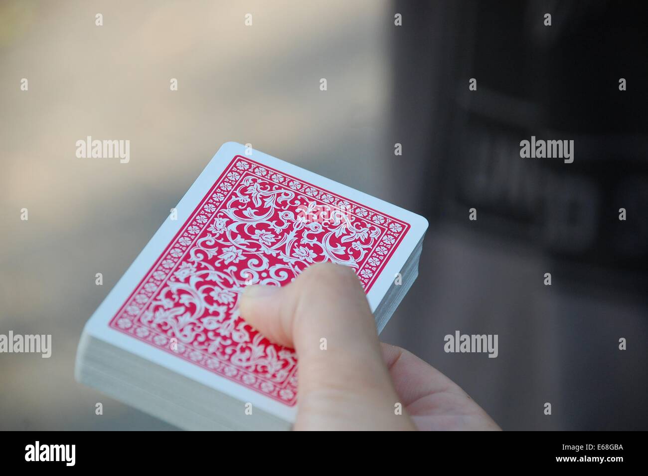 Cards sleight hand hi-res stock photography and images - Alamy