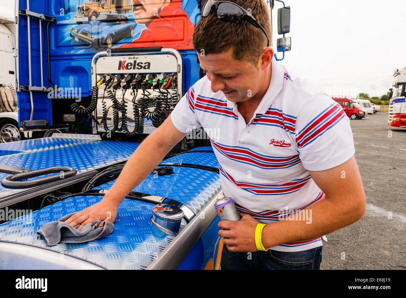 A man polishes his lorry cab Stock Photo - Alamy