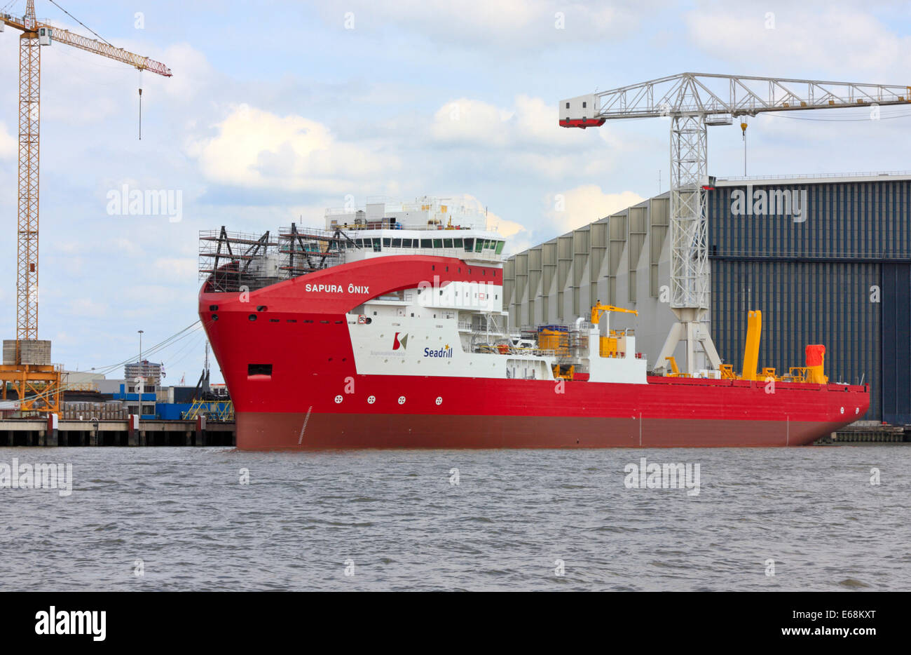 Offshore Support Vessel Sapura Onix at the IHC Merwede Shipyard in ...