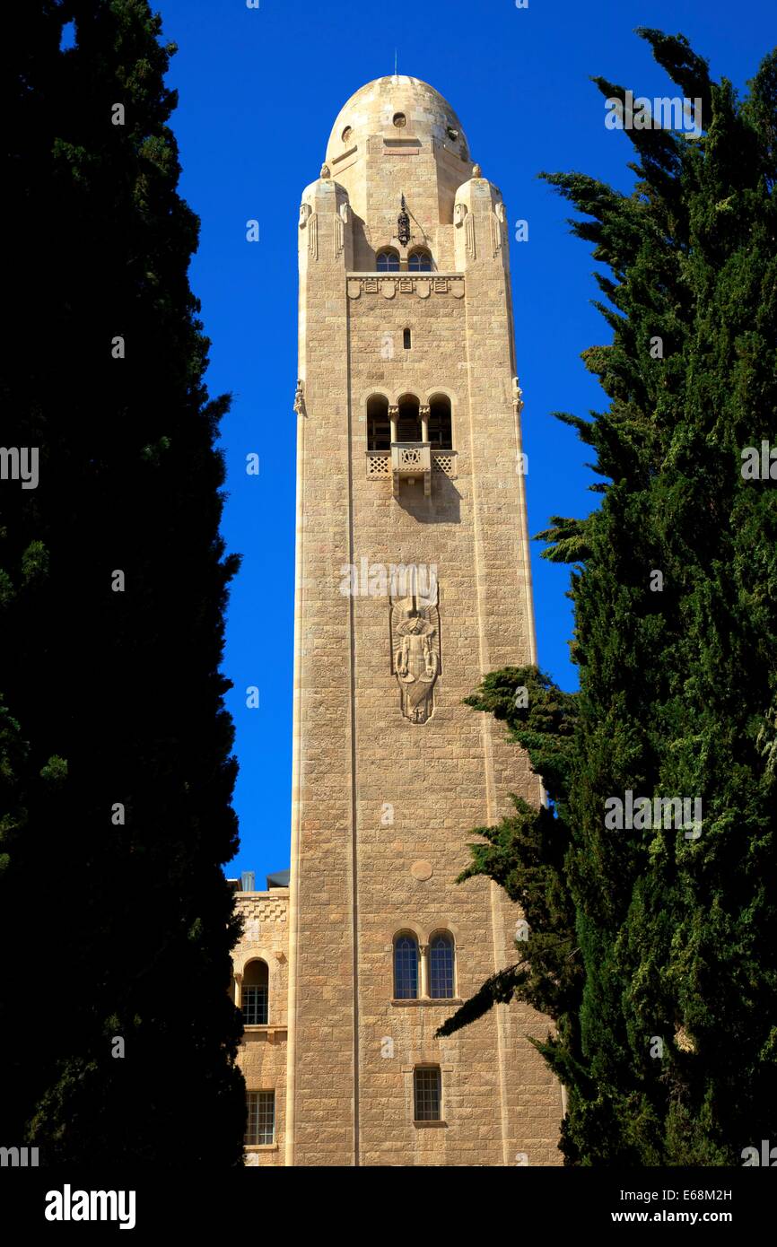 Exterior of ymca hi-res stock photography and images - Alamy