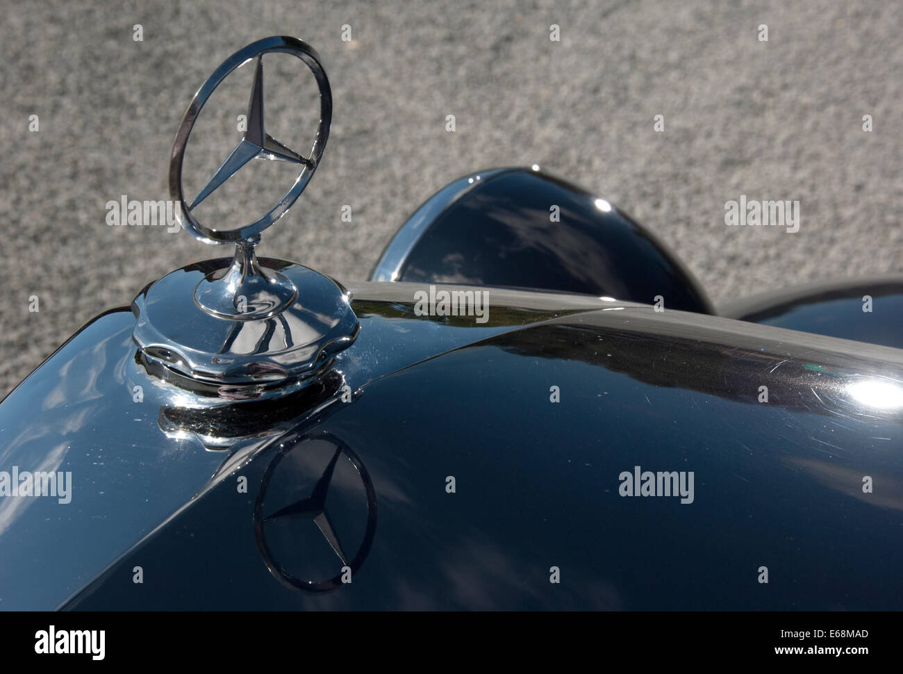 Mercedes 170D classic car Stock Photo - Alamy