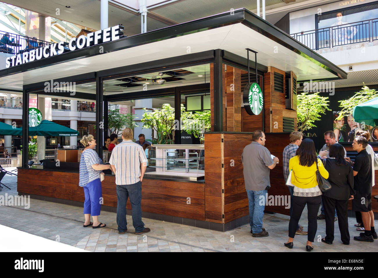 Ala Moana Center Honolulu High Resolution Stock Photography and Images ...