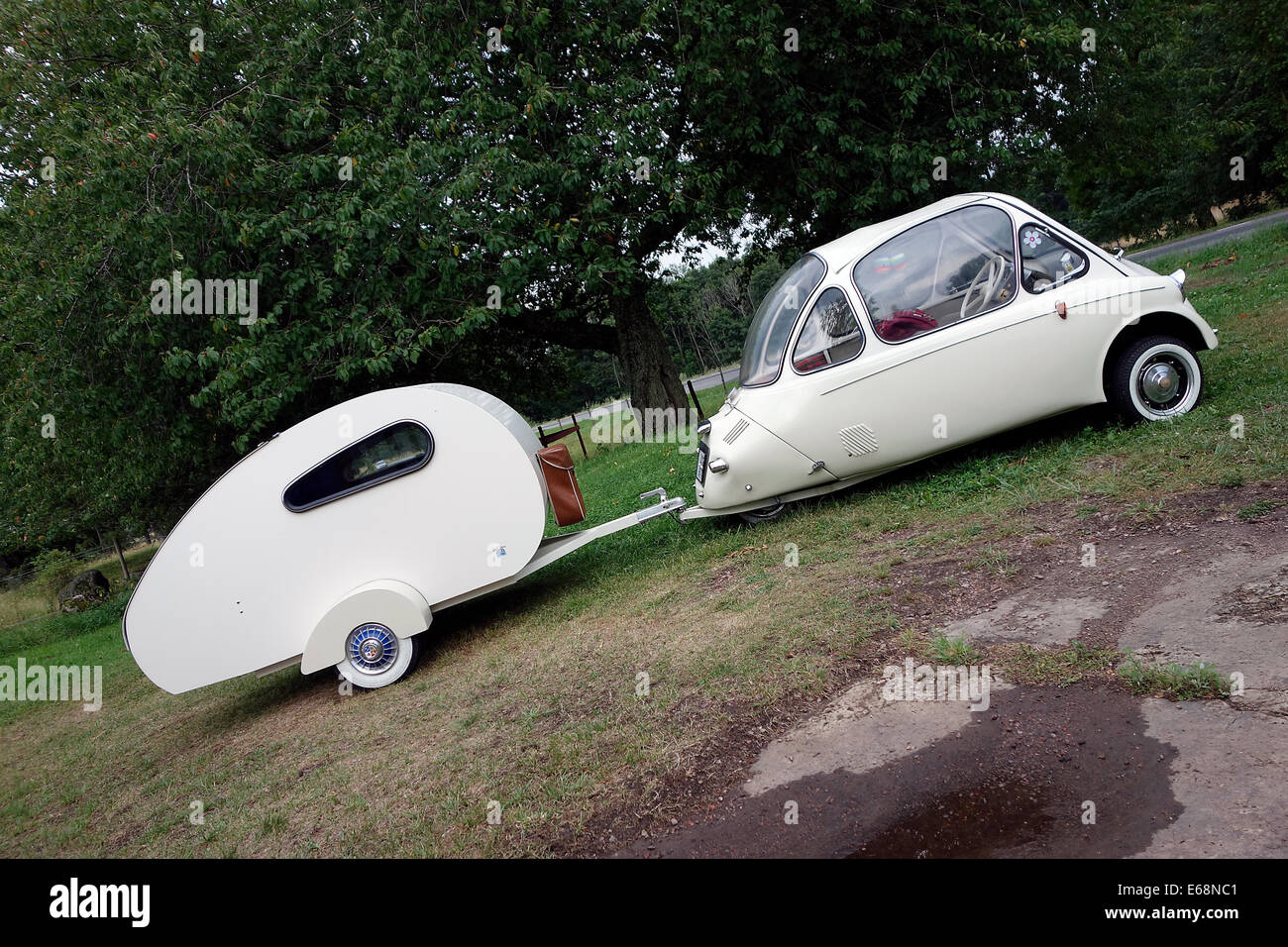 Heinkel Kabine microcar from 1956 with lightweight homemade camping ...