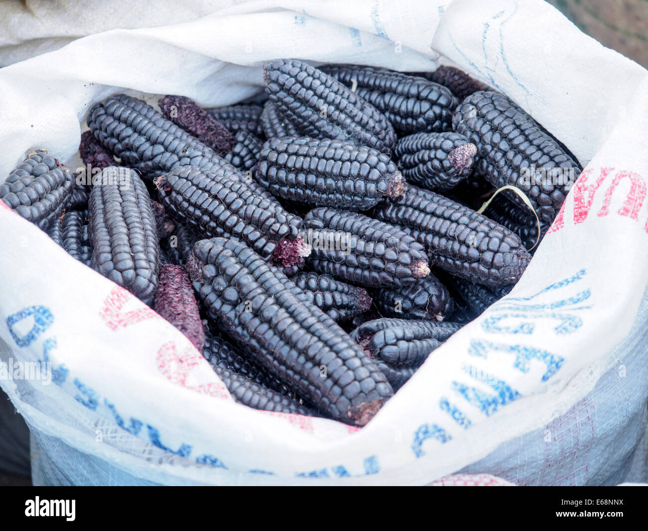 Grain crops market hi-res stock photography and images - Alamy