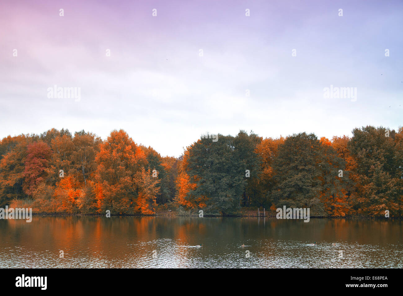 Late fall river scene hi-res stock photography and images - Alamy