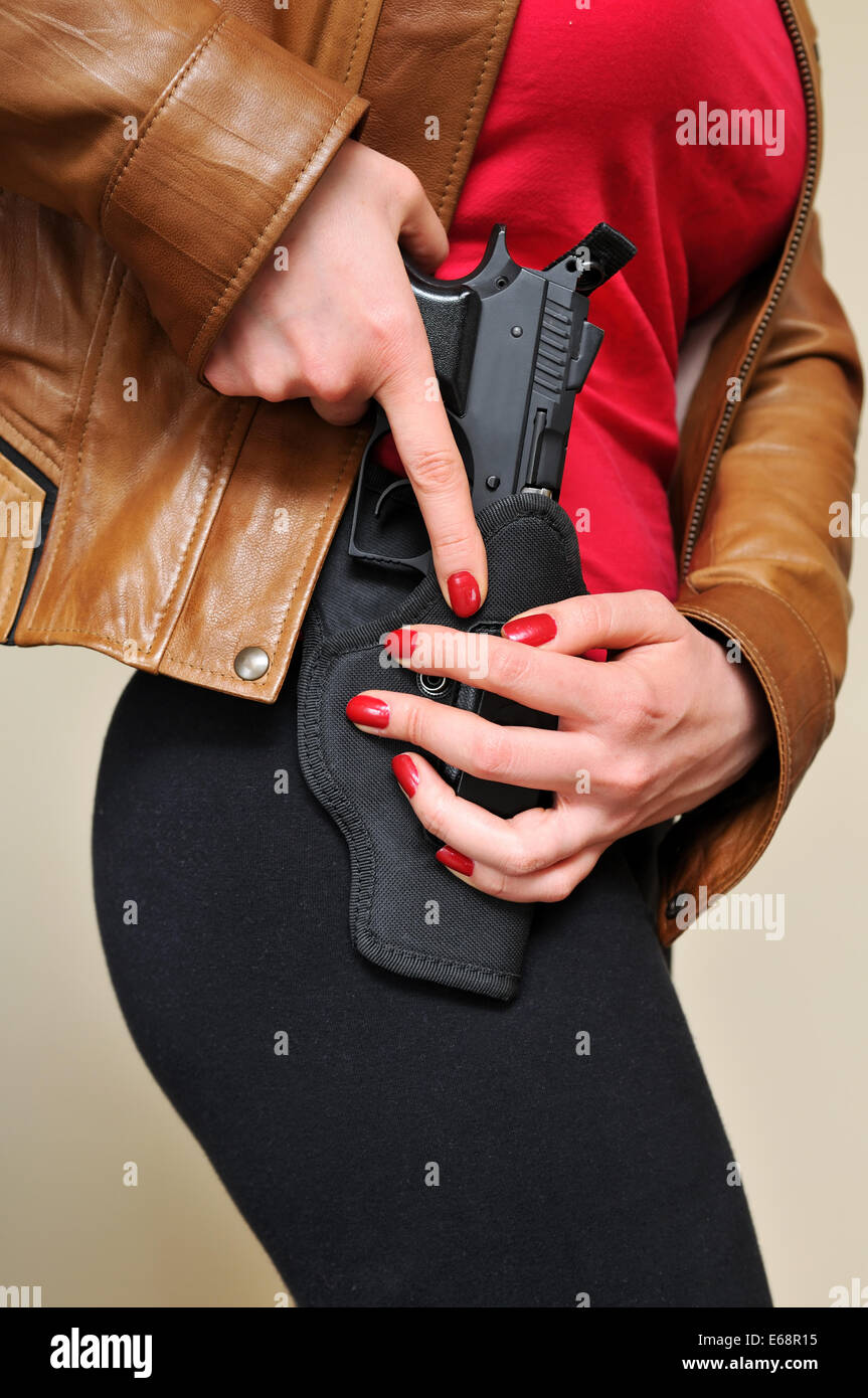 Female detective hi-res stock photography and images - Alamy