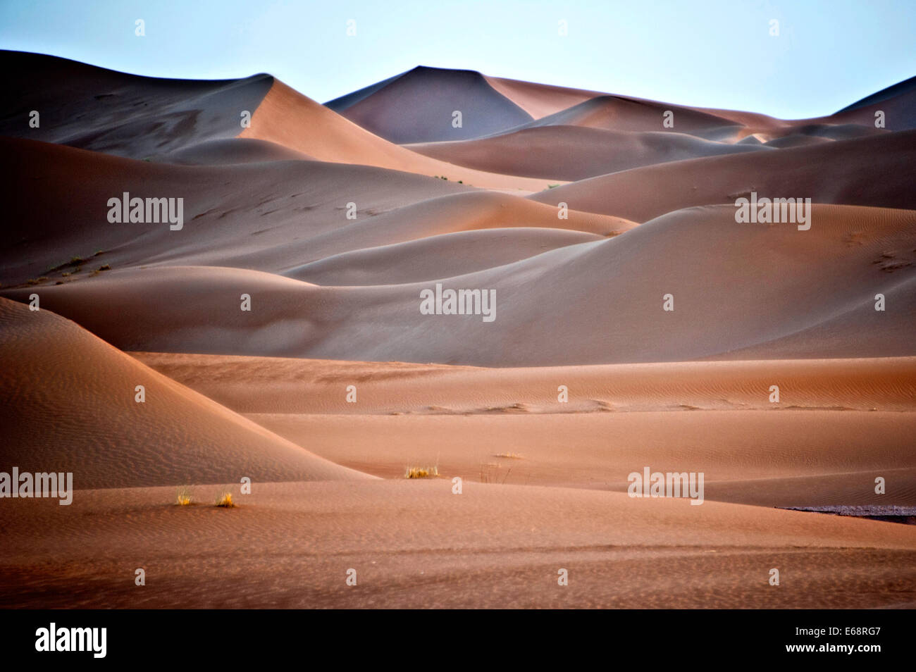 Sand dunes, Sahara Desert; Morocco Stock Photo - Alamy