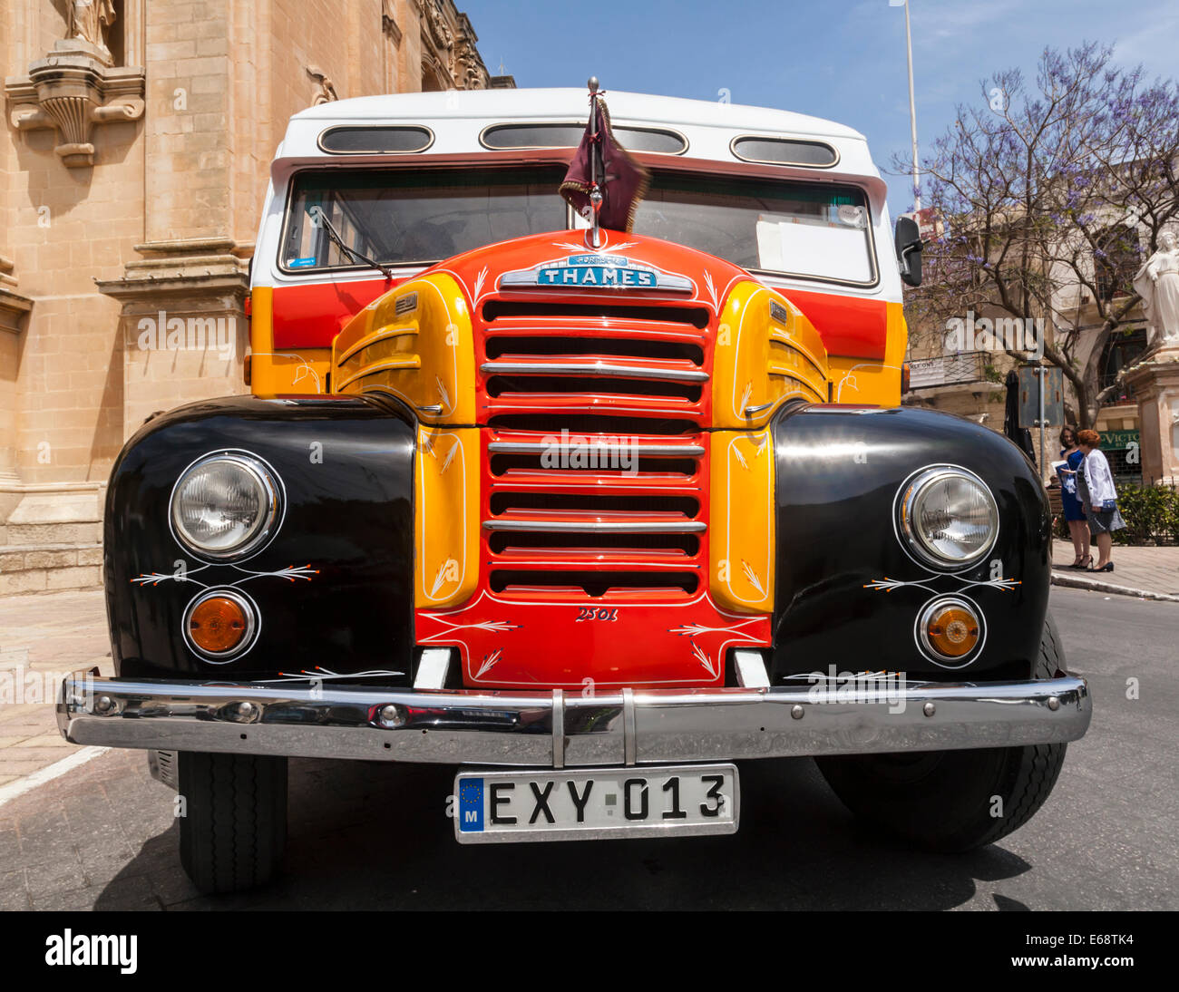 Old Fashioned Coach High Resolution Stock Photography and Images - Alamy
