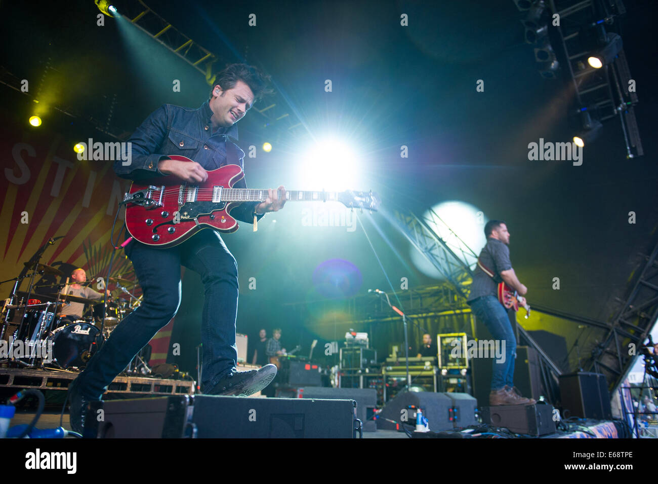 Eric Sanderson (L) and Billy McCarthy (R) of Augustines performs on the ...