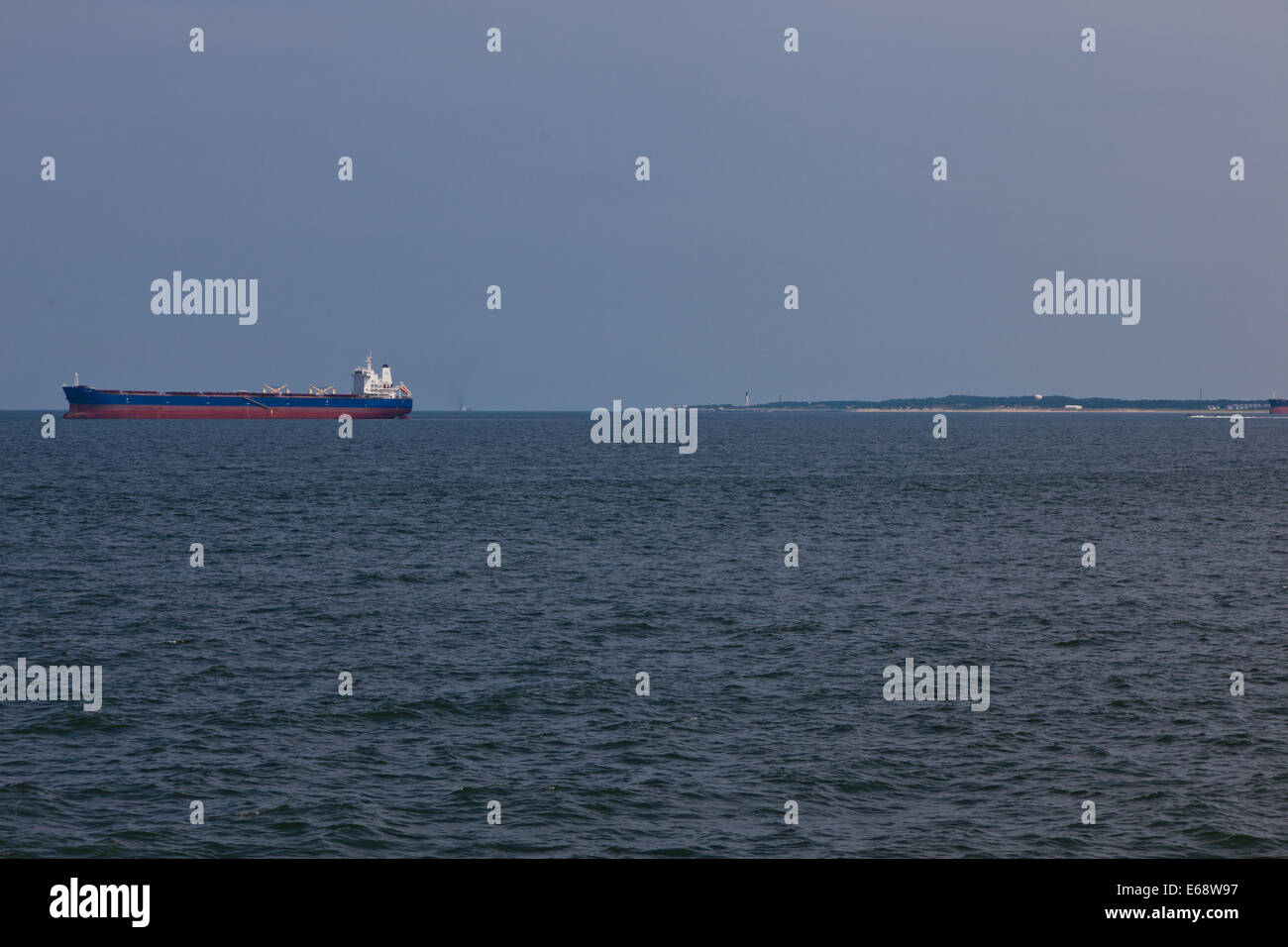 Ship out hi-res stock photography and images - Alamy