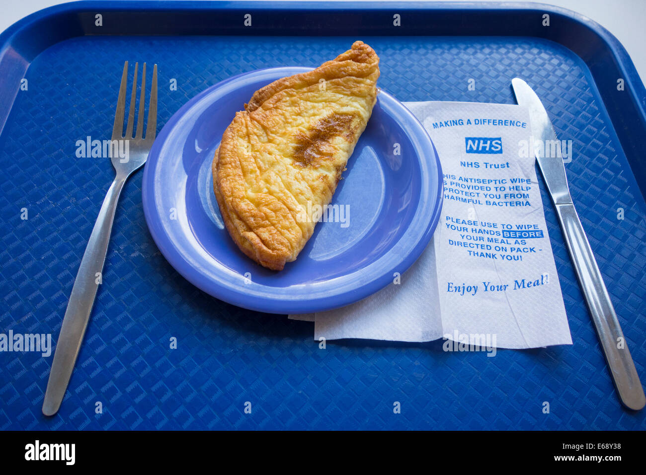 Hospital food tray hi-res stock photography and images - Alamy