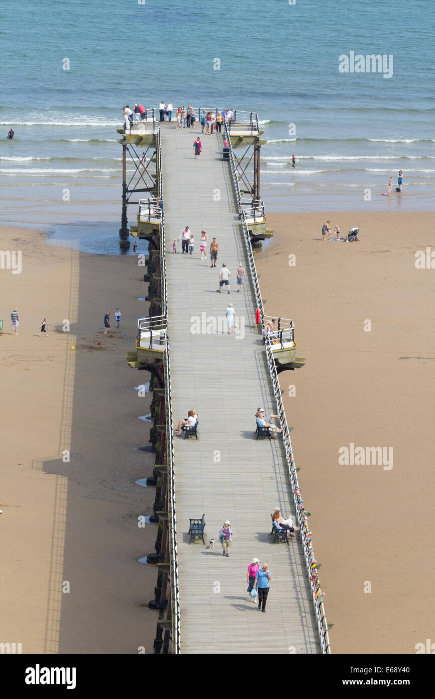 Saltburn`s Victorian pier, Saltburn by the sea, north east England, UK ...