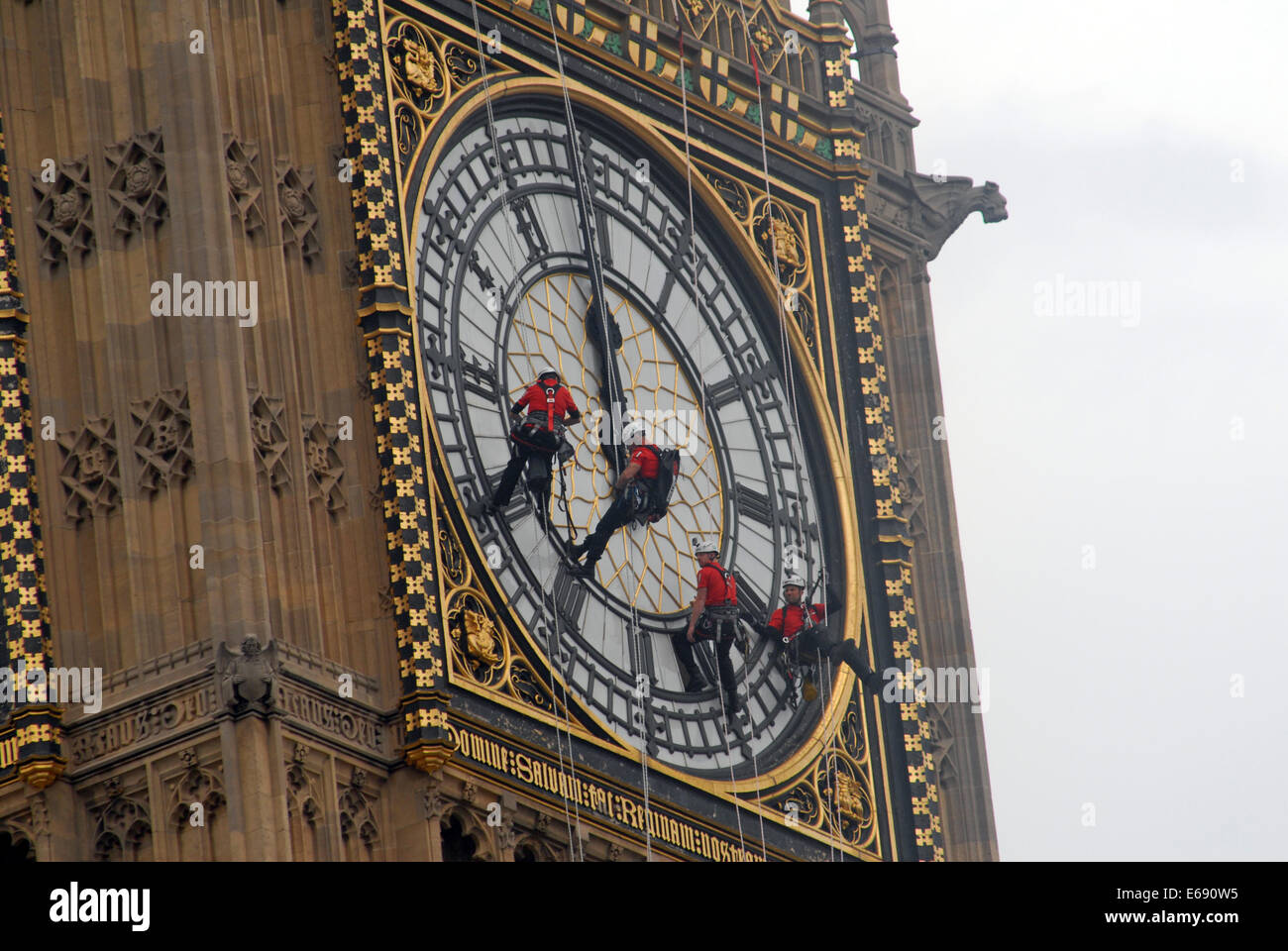 London, UK. 18th Aug, 2014. Time stands still for Big Ben as abseil ...
