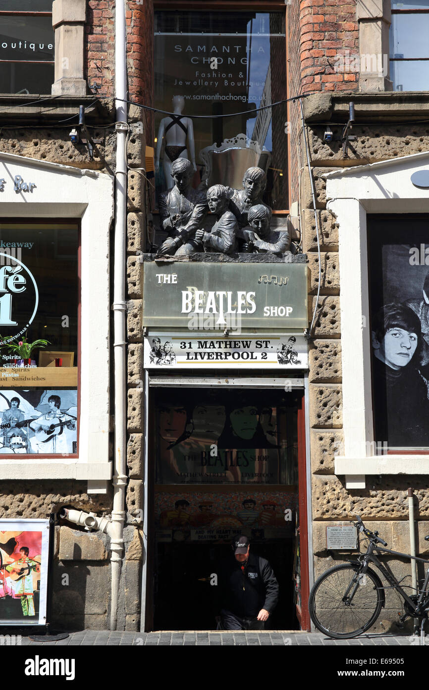 Liverpool cavern quarter hi-res stock photography and images - Alamy