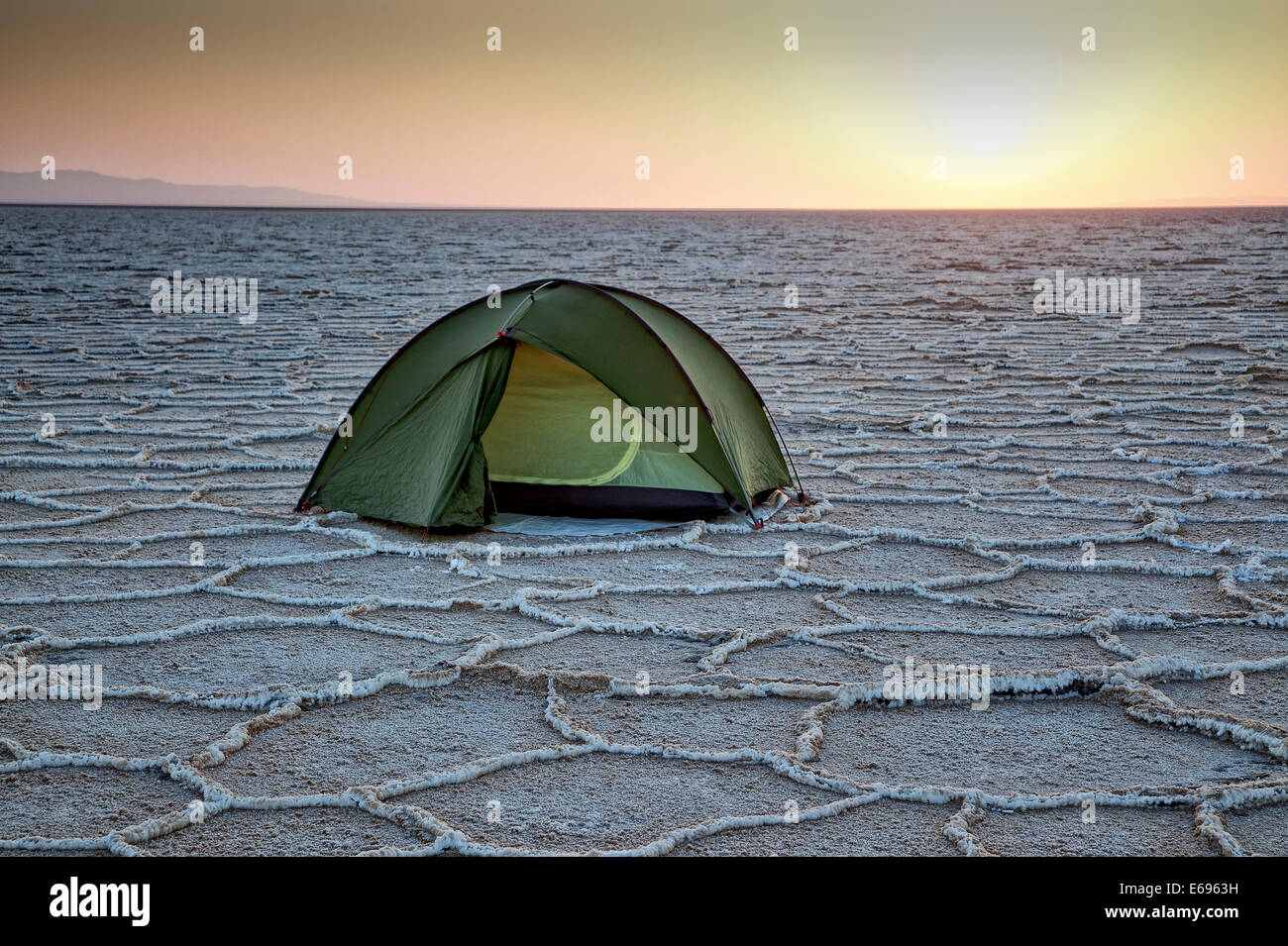 Tent in Dasht-e Kavir or Great Salt Desert, Marenjab, Maranjab, Semnan ...