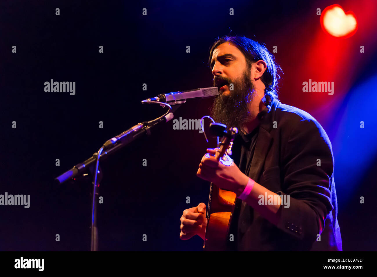 Australian singer and songwriter Scott Matthew performing live in the ...