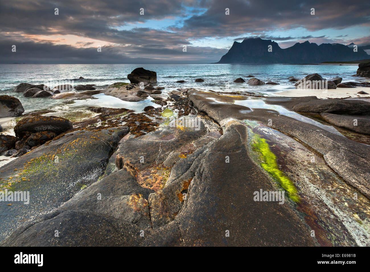 Rocks on Utakleiv beach, Haukland, Vestvågøya, Lofoten, Nordland ...