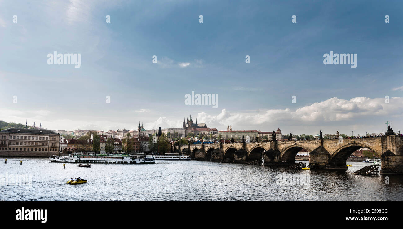 Vltava river with Charles Bridge or Karlův most, Prague Castle at the ...