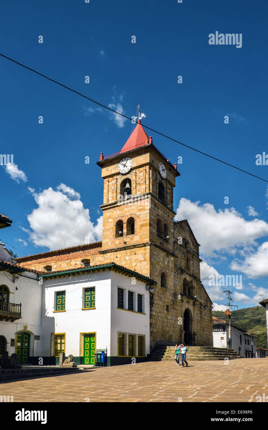 Church building architecture hi-res stock photography and images - Alamy