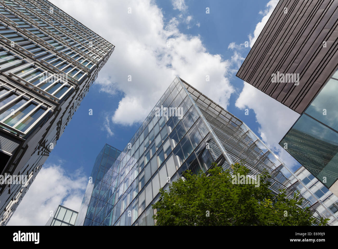 High buildings hi-res stock photography and images - Alamy